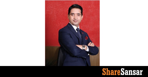NIC ASIA Bank finally receives full-time CEO; Former Acting CEO Mr. Roshan Kumar Neupane ...