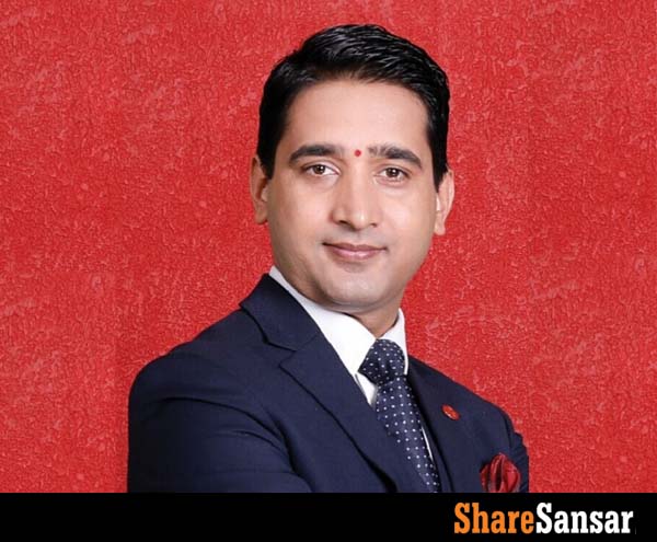 Youngest head banker and NIC ASIA Bank’s Commander in Chief Mr. Roshan ...